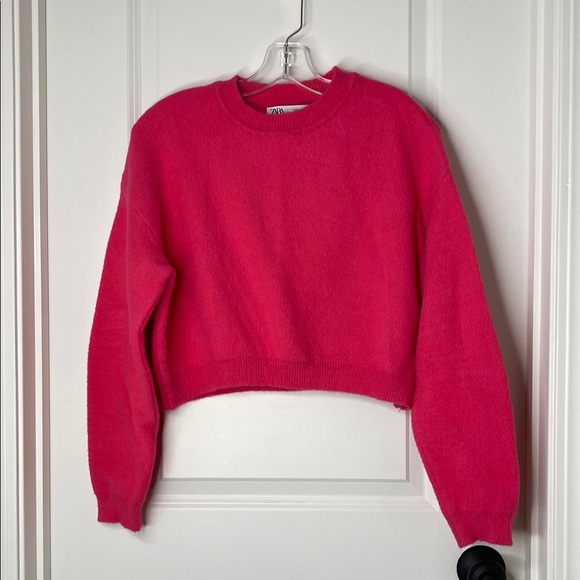 Zara | Sweaters | Zara Pink Crew Neck Sweater With Cropped Fit | Poshmark